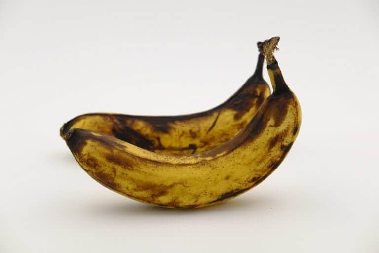 The Truth About Bananas: Are Some Varieties Poisonous?